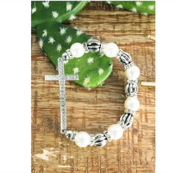 Jewelry | Nwt Stretch Cross Bracelet | Poshmark
